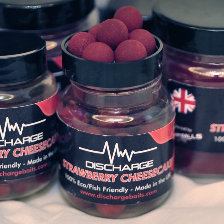 Купить Бойлы Discharge Pop Up Strawberry Cheesecake 10mm - в Киеве ...